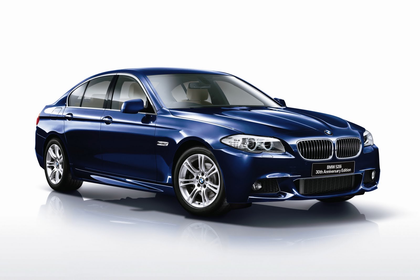  BMW 528i 30th Anniversary Edition For Japan